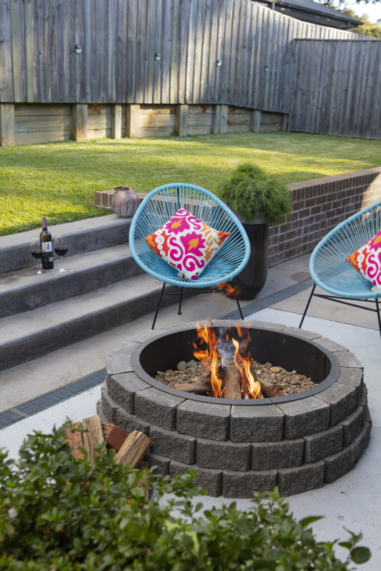 ADBRI HUDSON STONE? Garden Edging Block Charcoal – Smart Stone Blocks ...